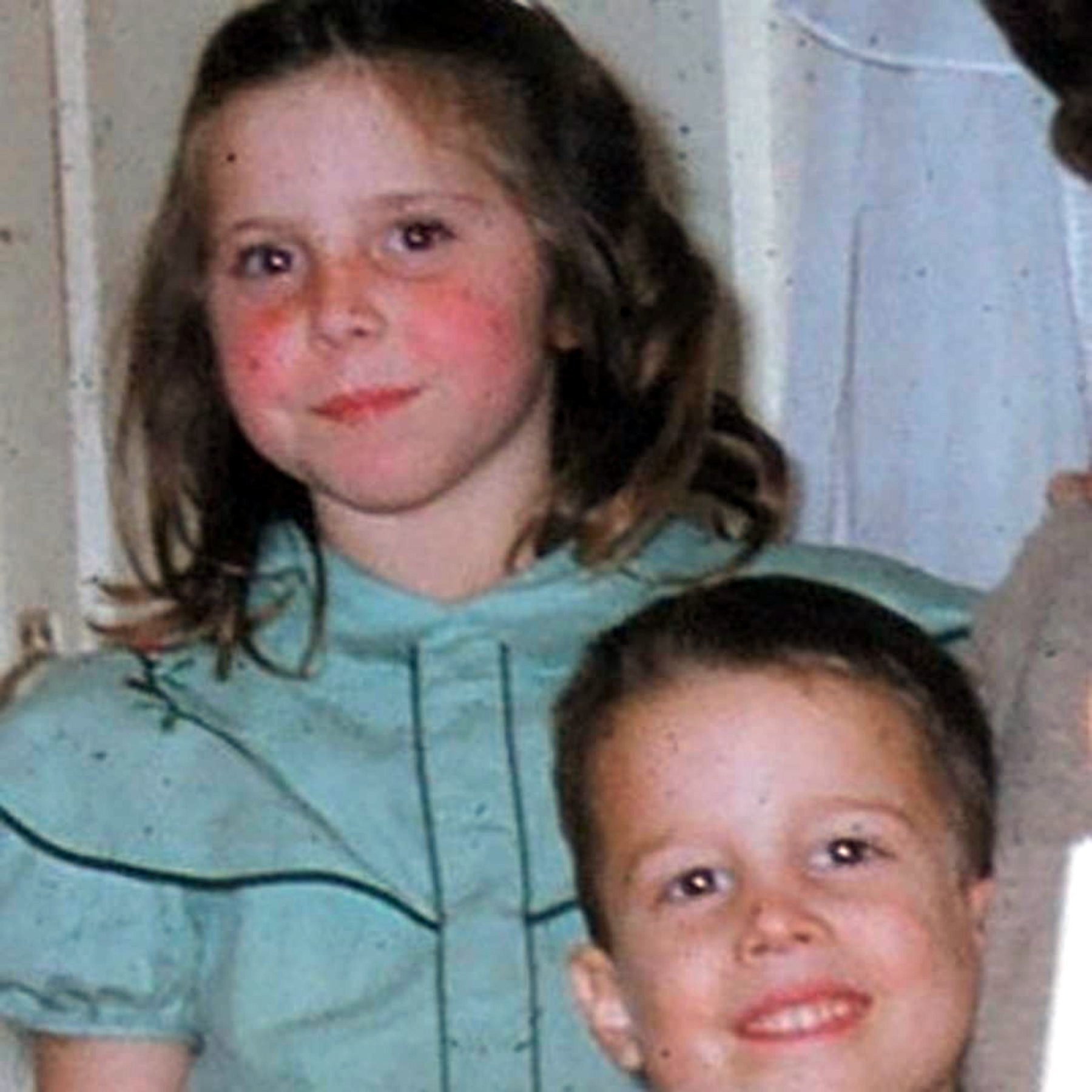 Leonora Smith's Instagram, Twitter & Facebook on IDCrawl