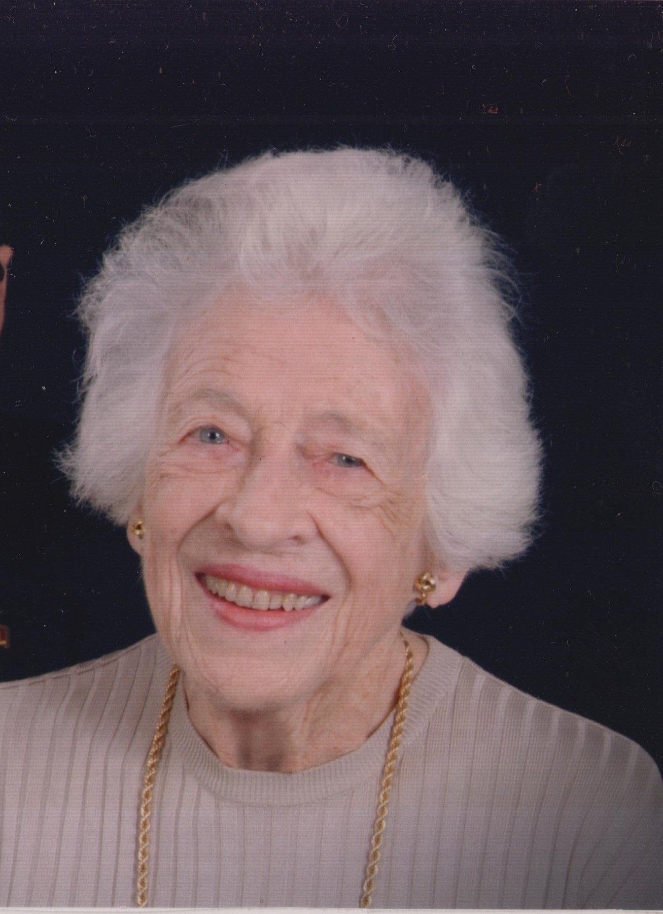 Becky Hicks's Instagram, Twitter & Facebook on IDCrawl