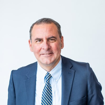 Trouver des nécrologies et des services funéraires