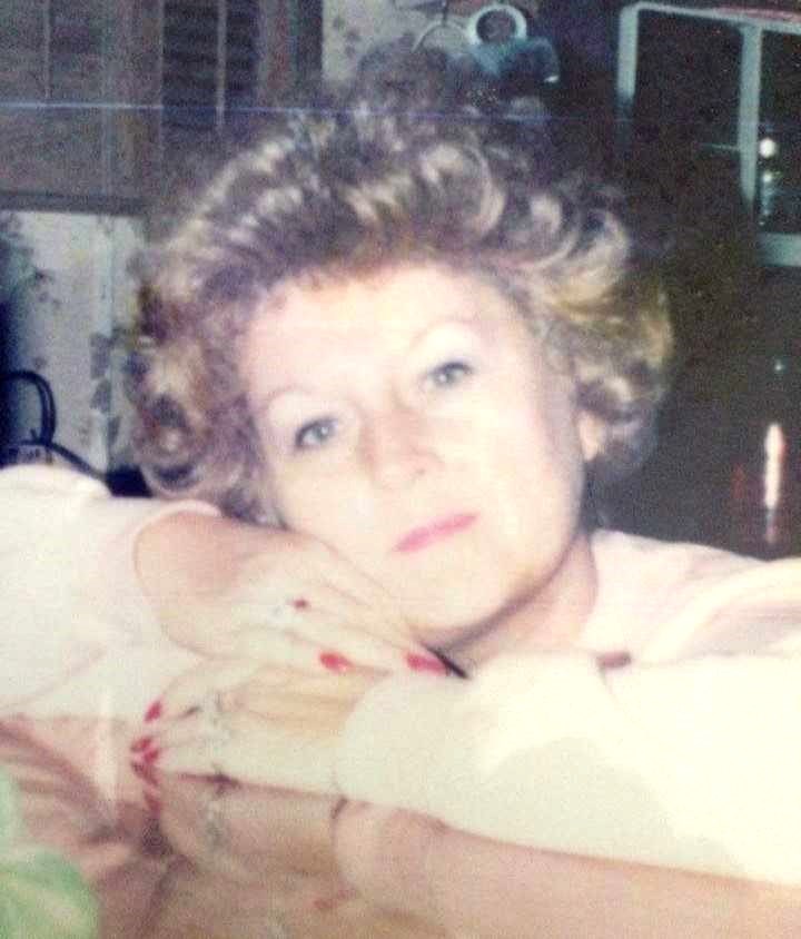 Lora Keeton Obituary - Lansing, MI