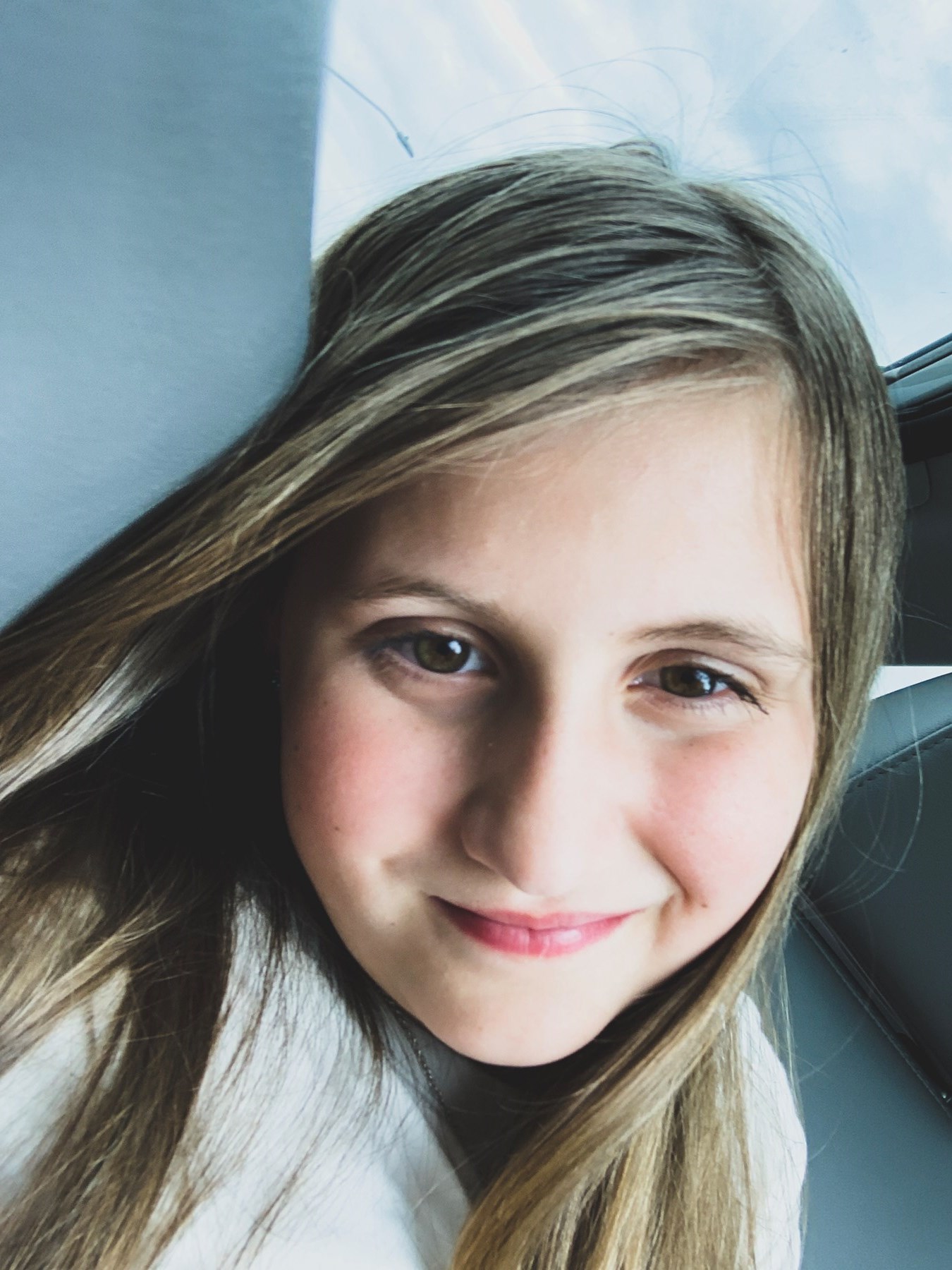 Lily Patterson's Instagram, Twitter & Facebook on IDCrawl