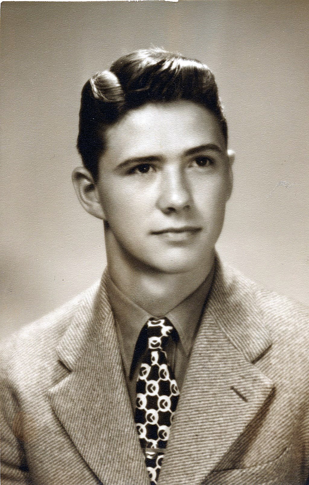 Charles Croft's Instagram, Twitter & Facebook on IDCrawl