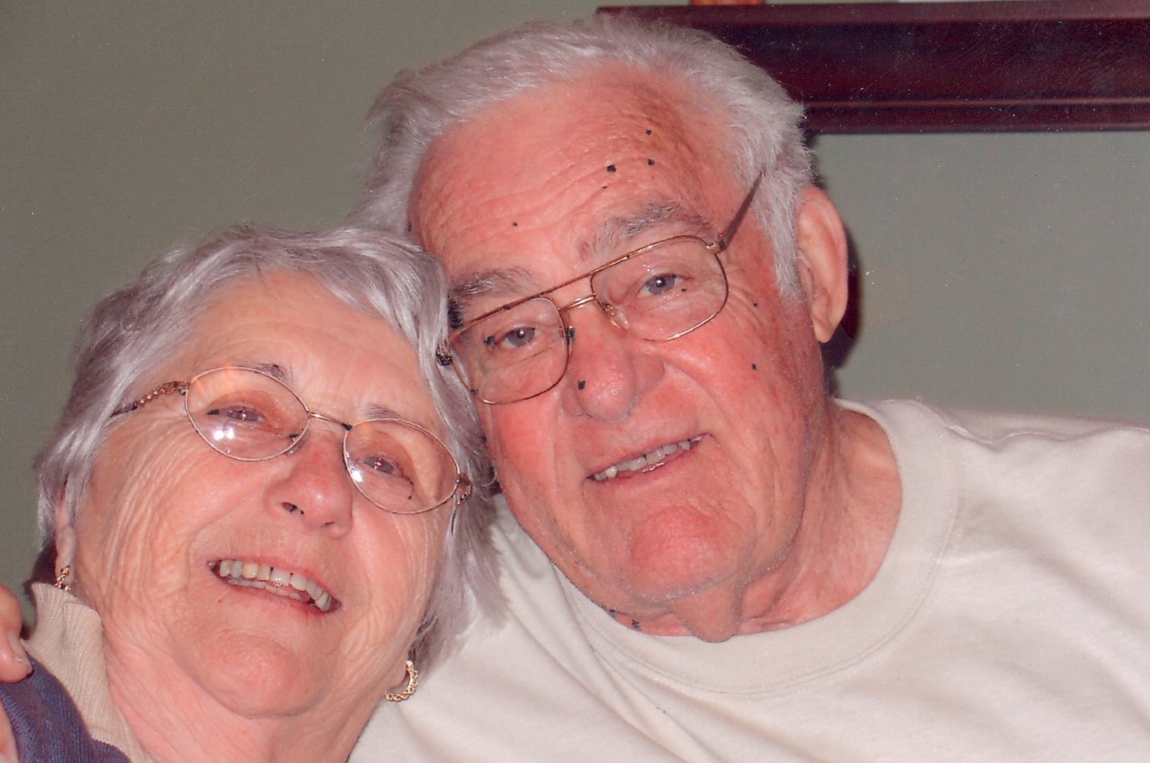 Lorna Davis's Instagram, Twitter & Facebook on IDCrawl