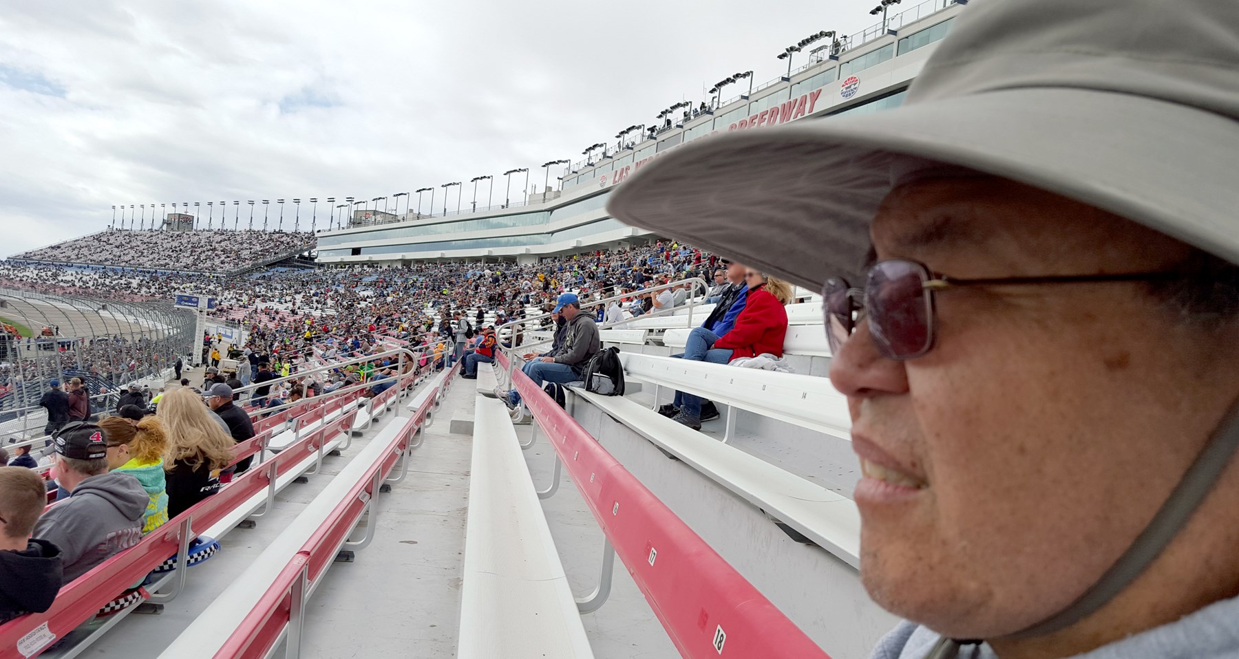 Robert Kato's Instagram, Twitter & Facebook on IDCrawl