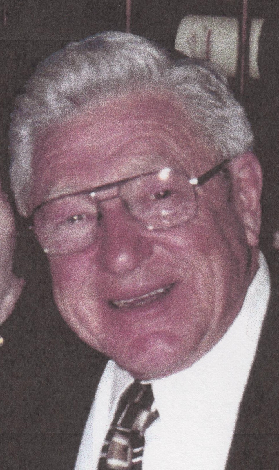 Claude Maddox McBee Obituario - Knoxville, TN