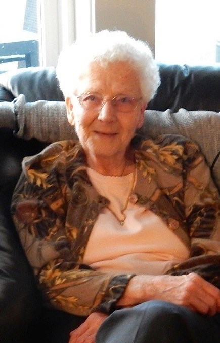 Winona Field Obituary - Kamloops, BC