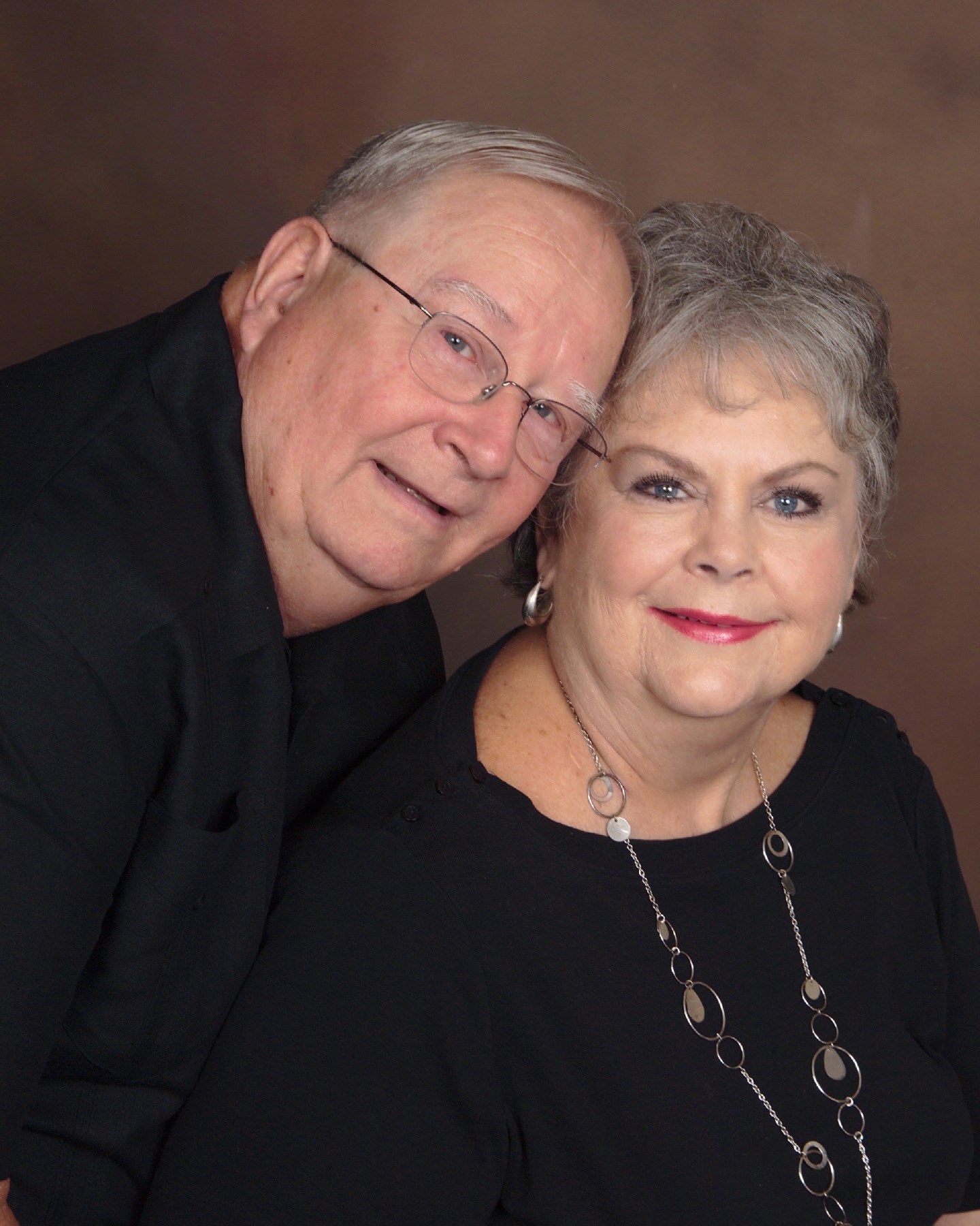 Sharon Powell's Instagram, Twitter & Facebook on IDCrawl