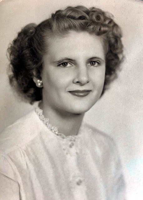 Corrinne Splichal Obituary - Lincoln, NE