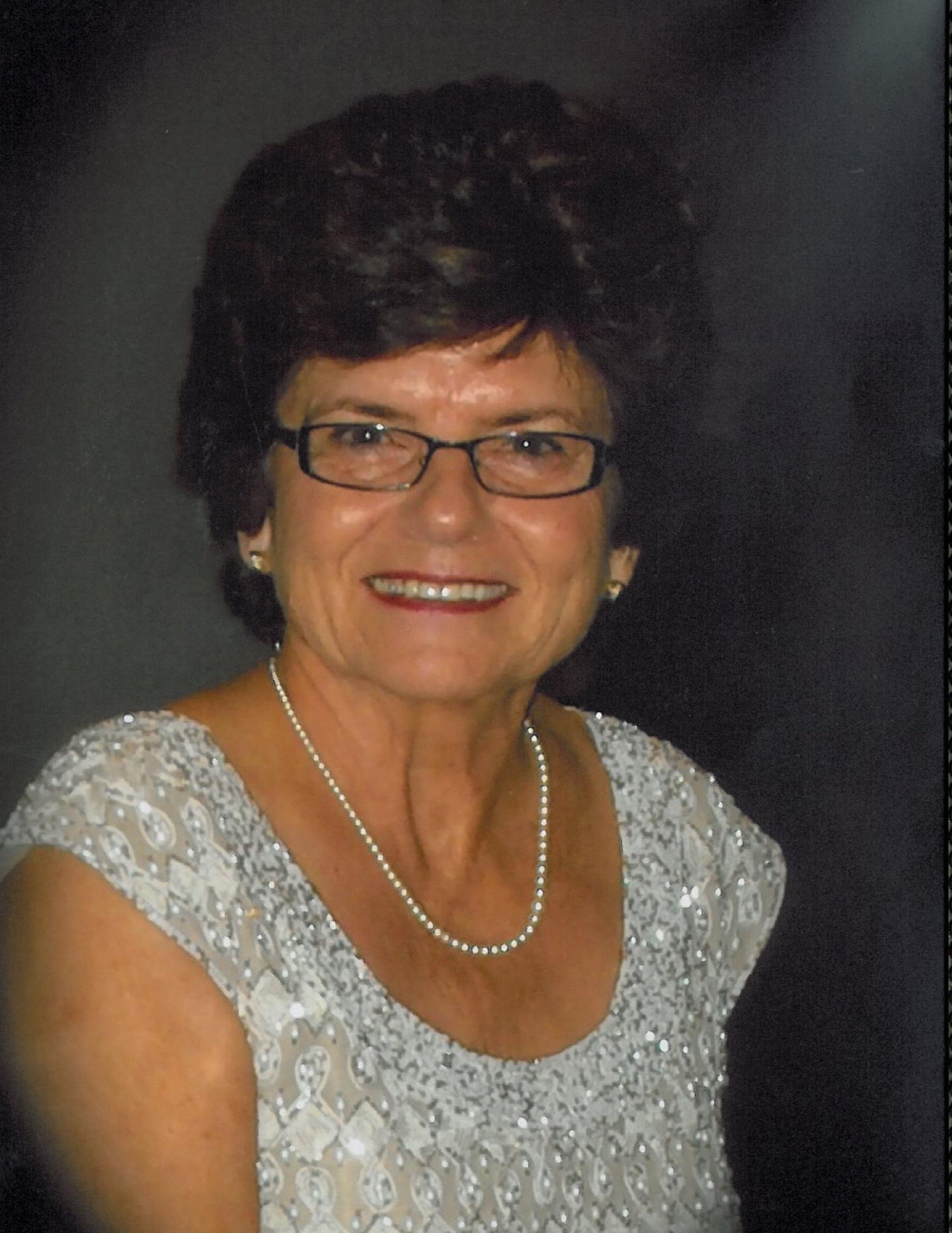 Deborah Magnus's Instagram, Twitter & Facebook on IDCrawl