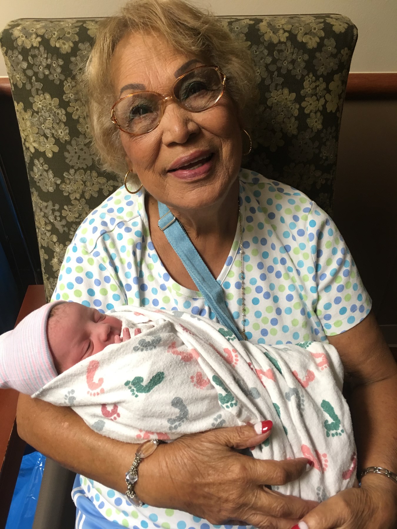 Mercedes Lee's Instagram, Twitter & Facebook on IDCrawl