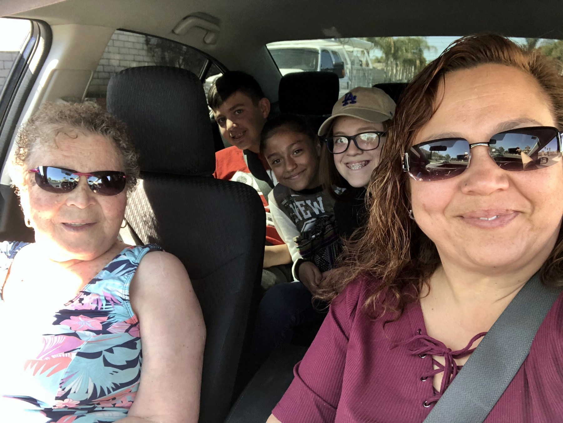 Ana Carrillo's Instagram, Twitter & Facebook on IDCrawl