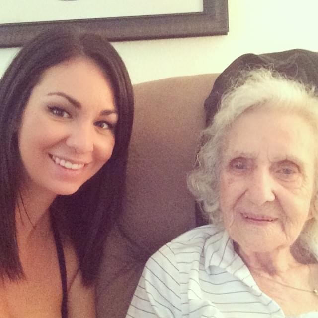 Lea Rose's Instagram, Twitter & Facebook on IDCrawl