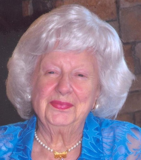 June Hauser-Holmes Obituary - Clemmons, NC