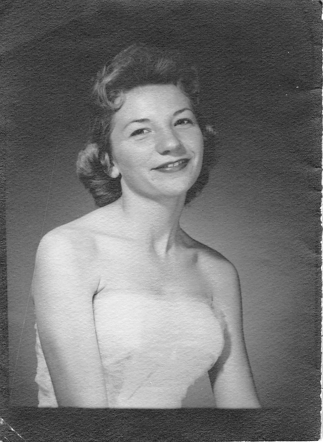 Helen "Jeannie" Henson Obituary - Delano, CA