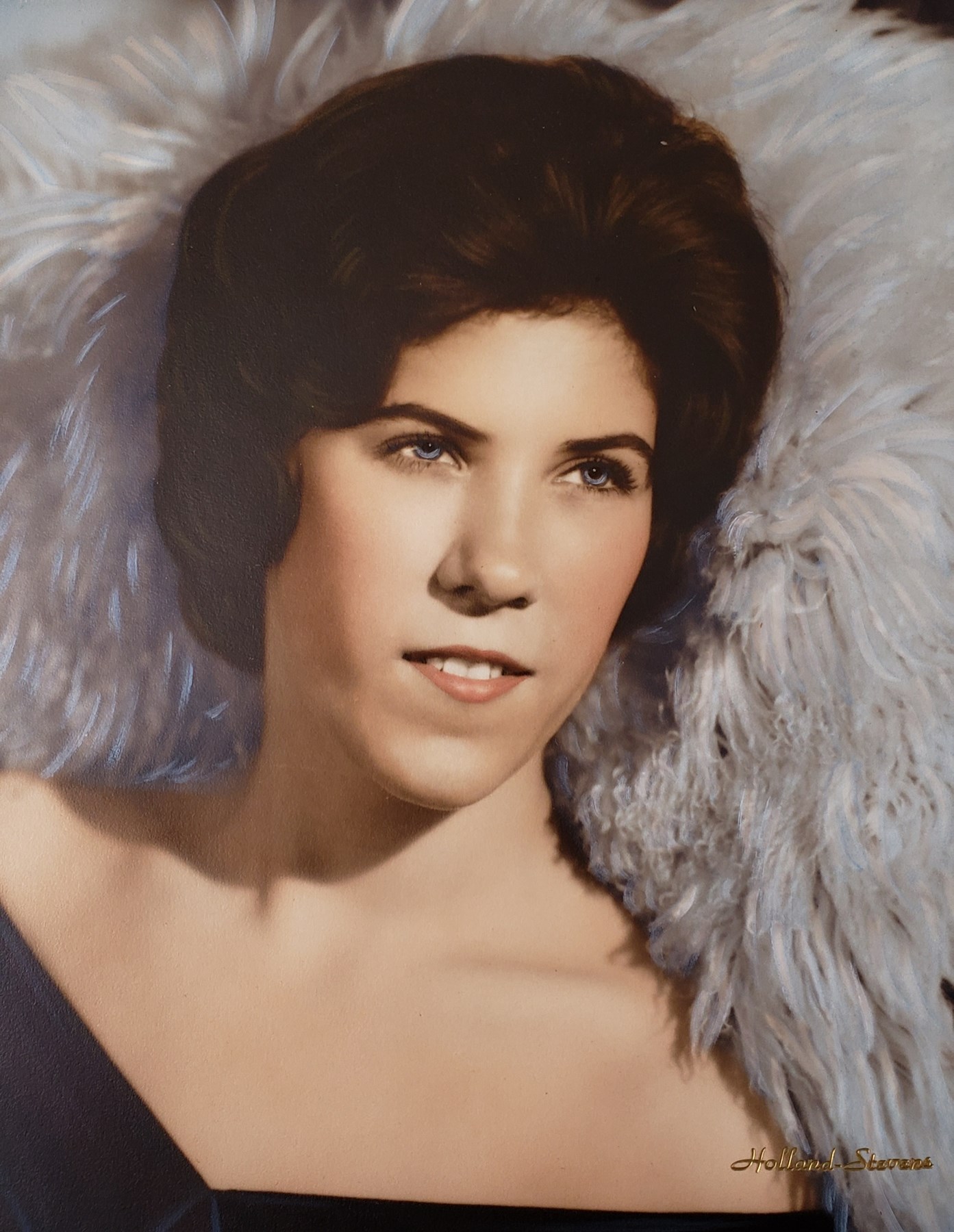 Sharon Nichols's Instagram, Twitter & Facebook on IDCrawl