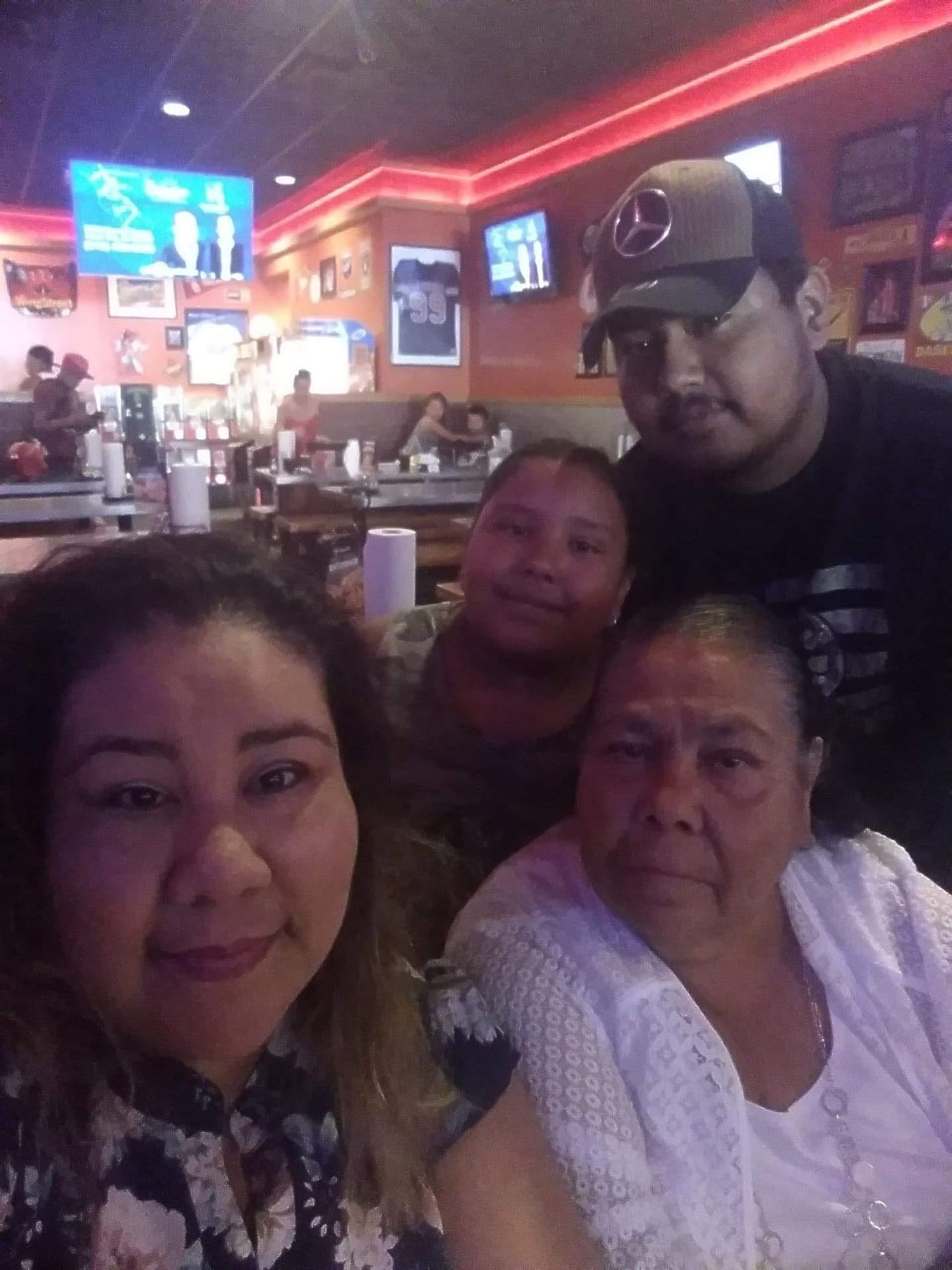 Brian Cervantes's Instagram, Twitter & Facebook on IDCrawl