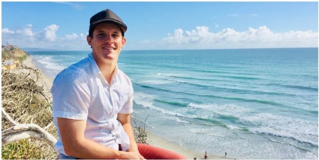 Paris Holsinger Obituario - Encinitas, CA