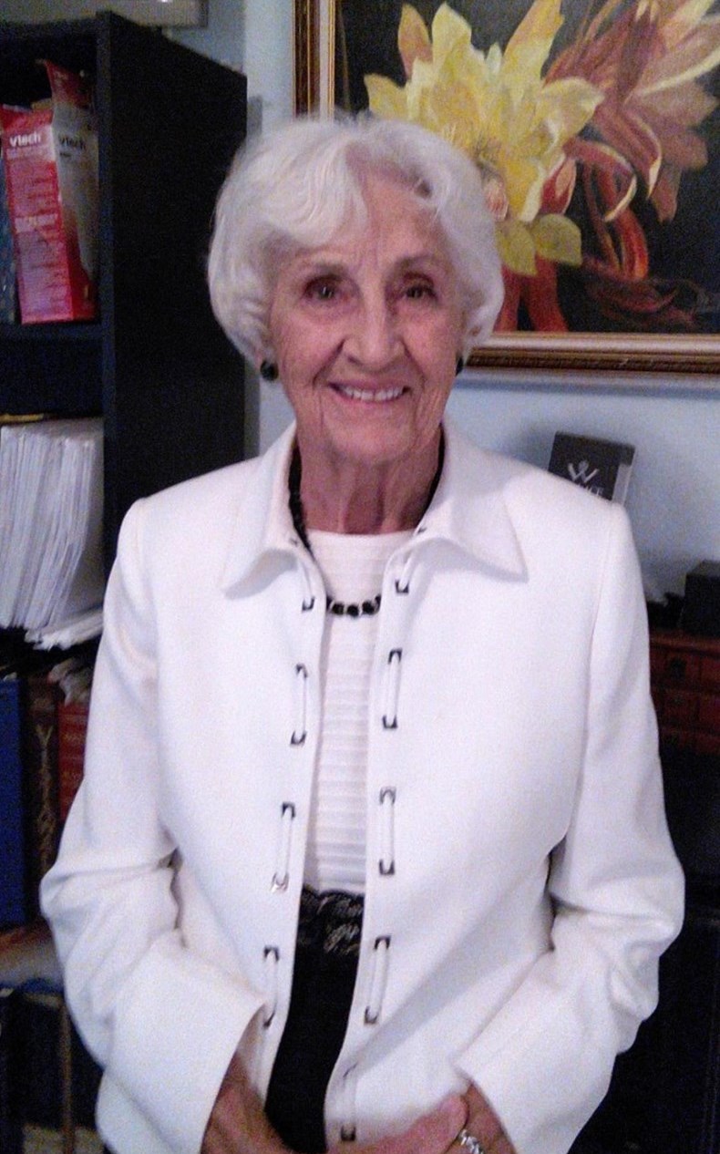 Betsy Lawrence Obituary - Lansing, MI