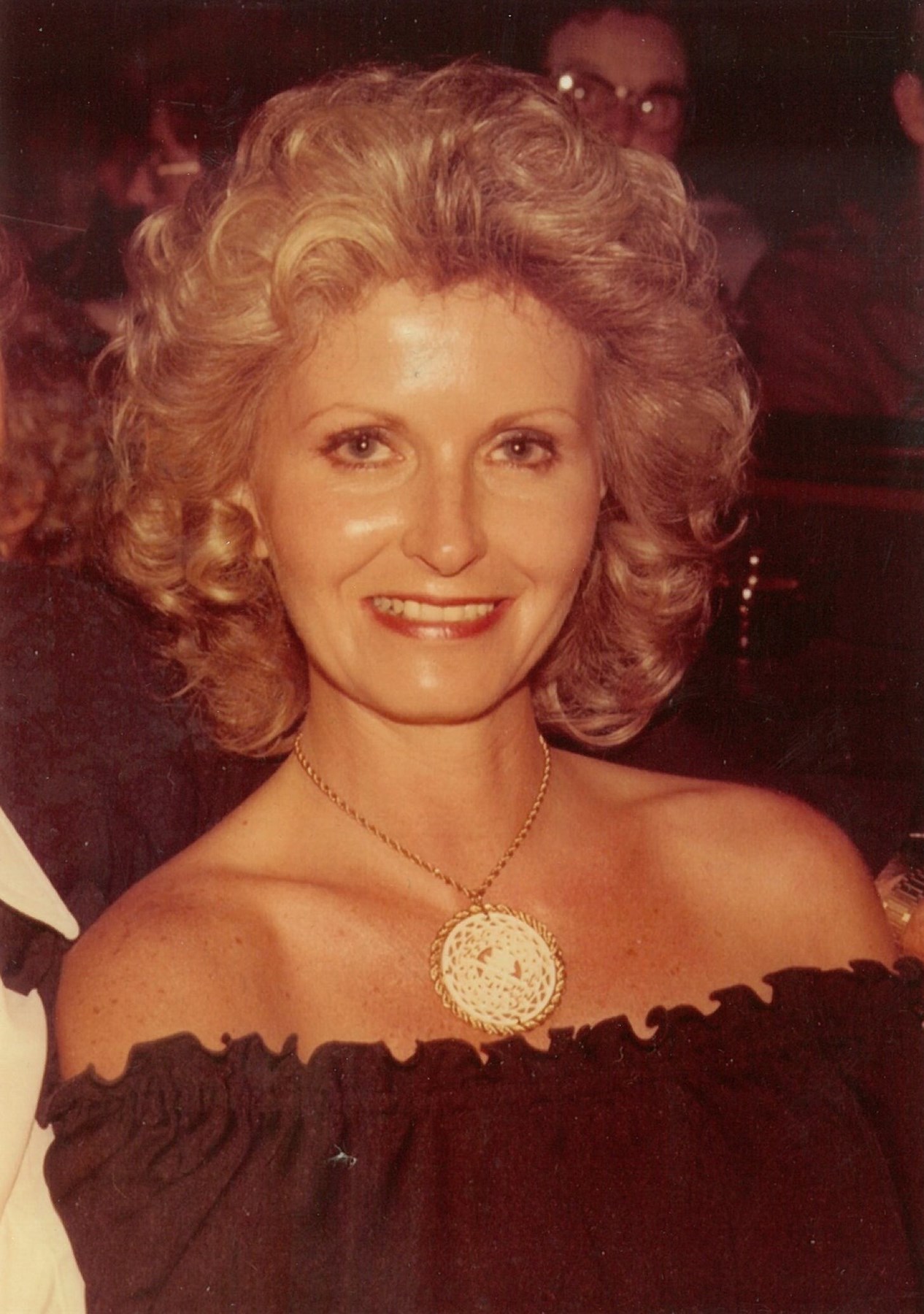 Karen Knauss Obituary - Kansas City, MO