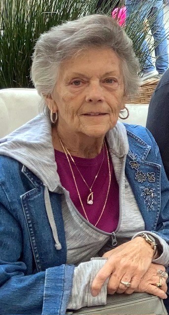 Diane Jacobs Obituary - St. Clair Shores, MI