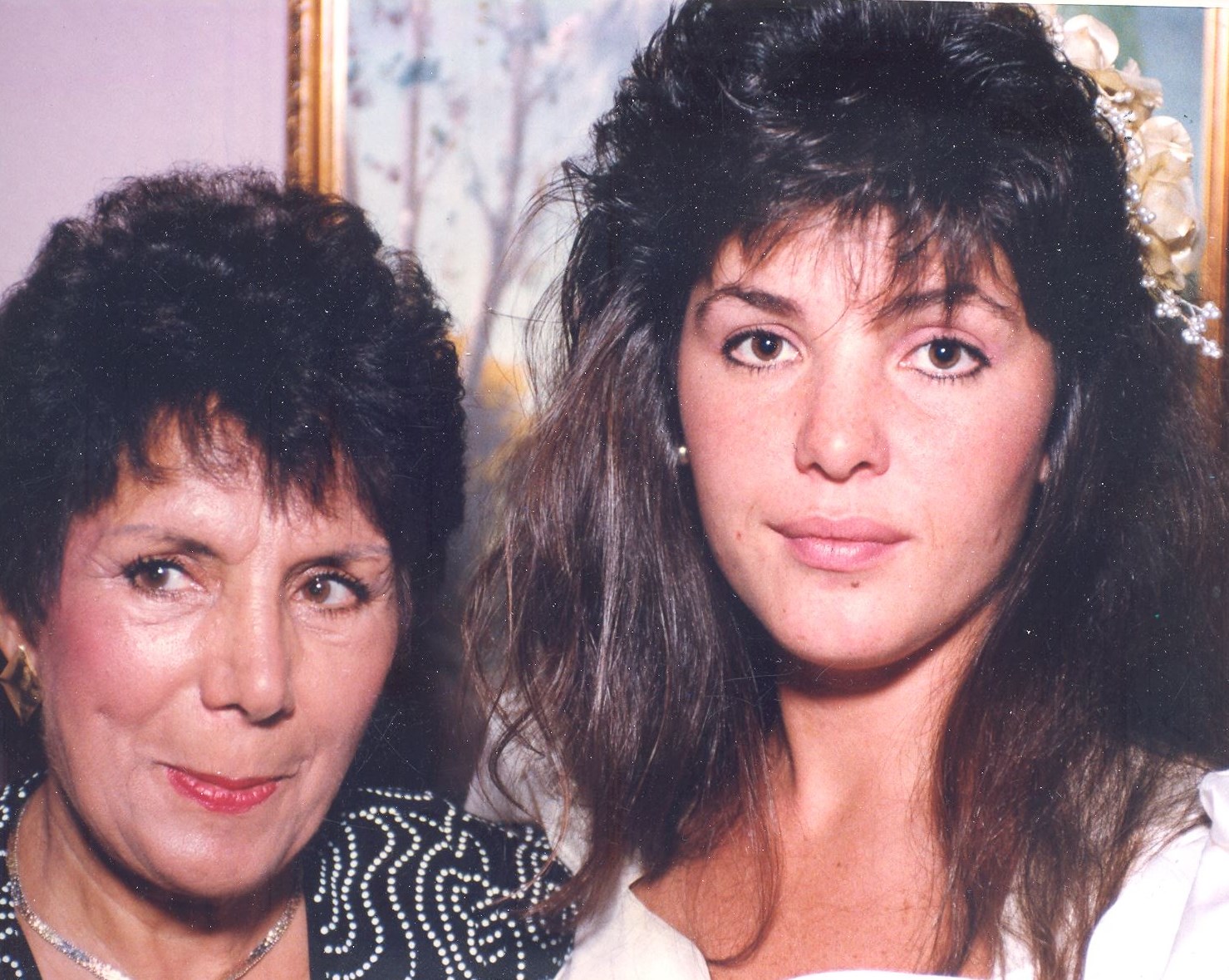 Lori Marotta's Instagram, Twitter & Facebook on IDCrawl