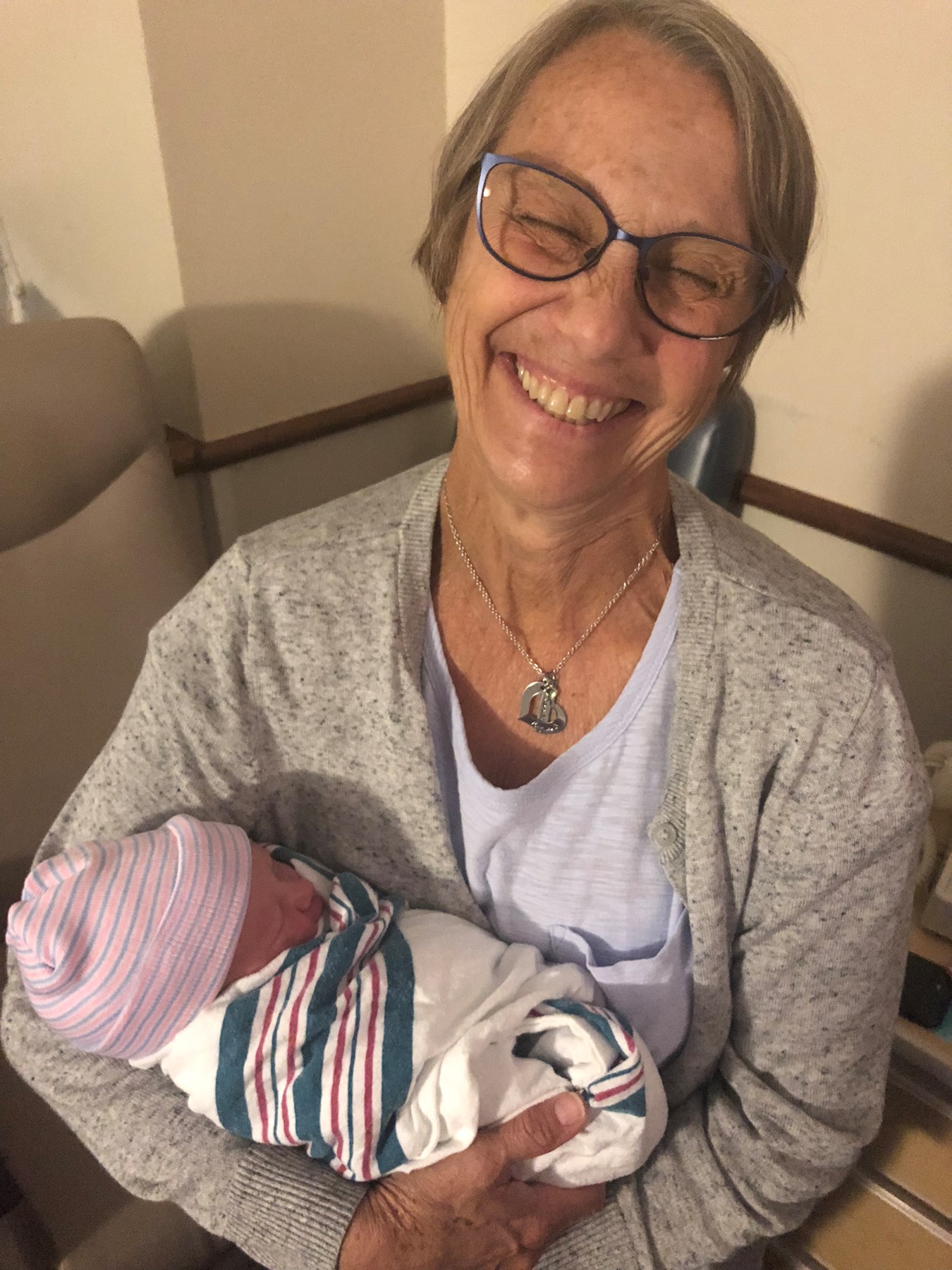 Jay Mahr's Instagram, Twitter & Facebook on IDCrawl