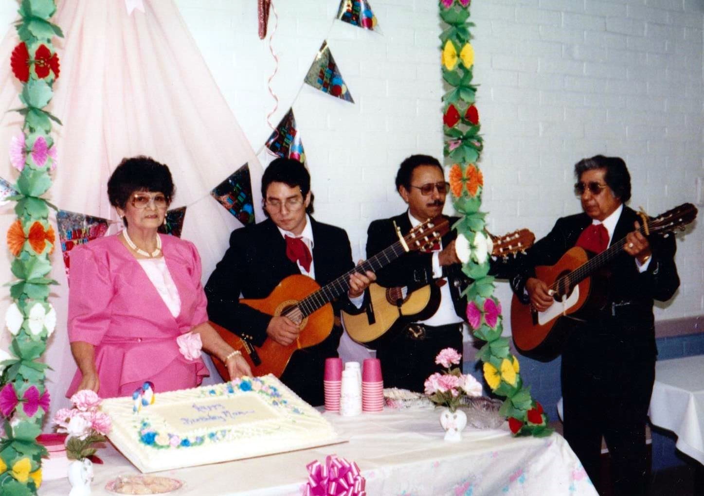 Lydia Beltran's Instagram, Twitter & Facebook on IDCrawl