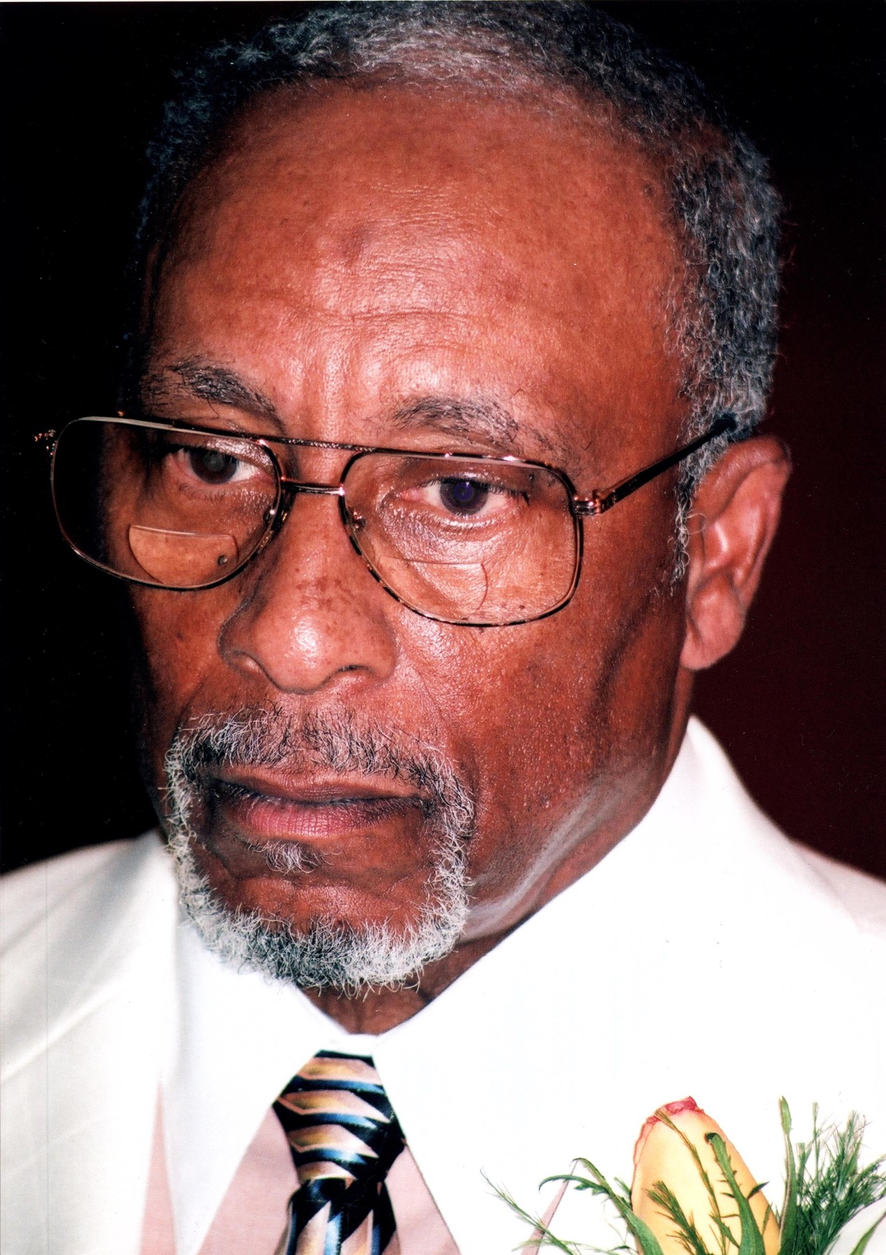 Douglas Bates Obituary - Kansas City, MO