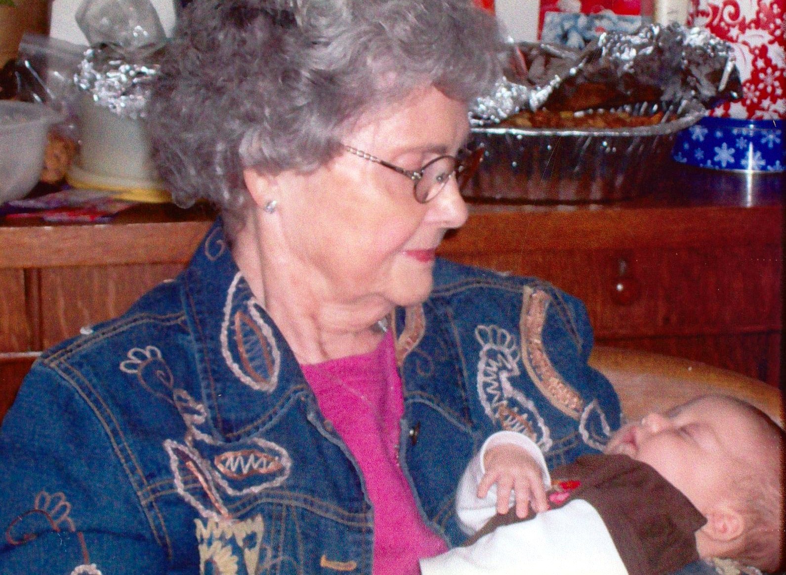 Cleo Martin's Instagram, Twitter & Facebook on IDCrawl