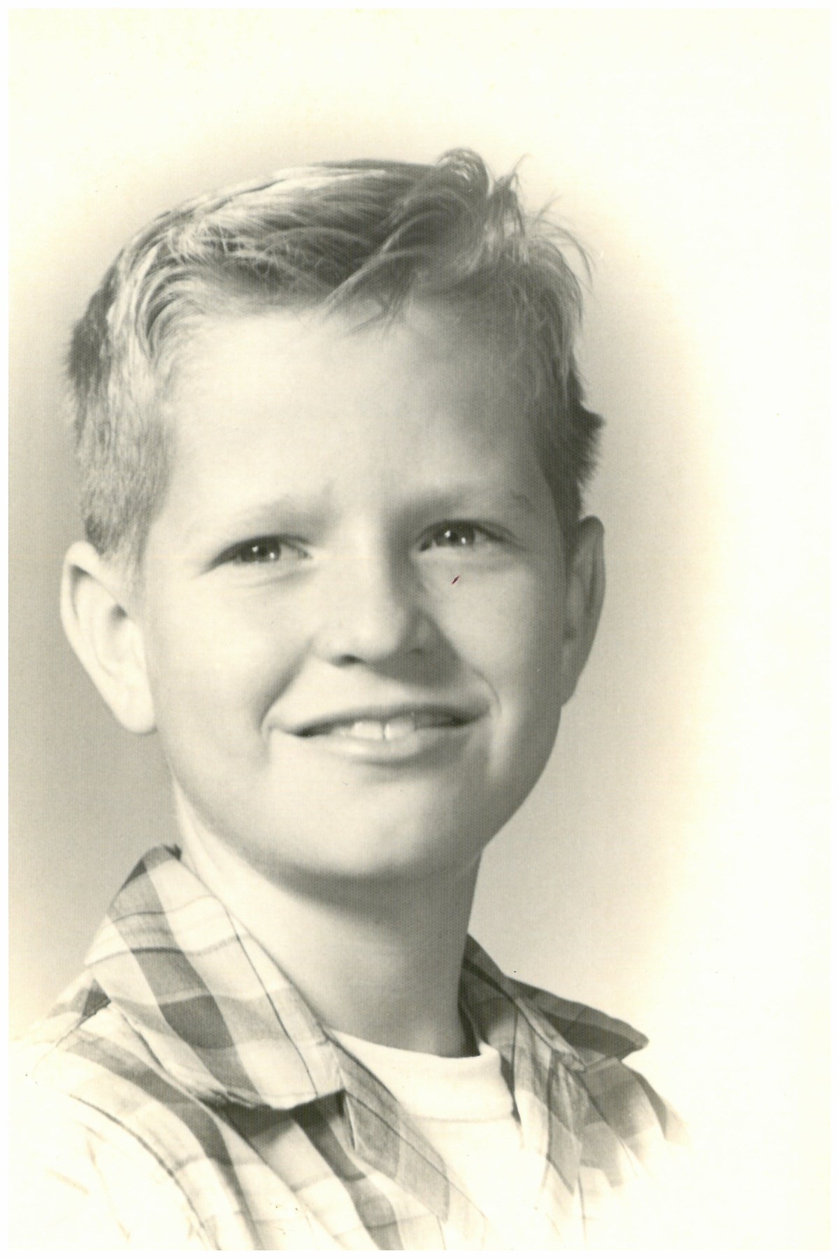 Karl Foster's Instagram, Twitter & Facebook on IDCrawl