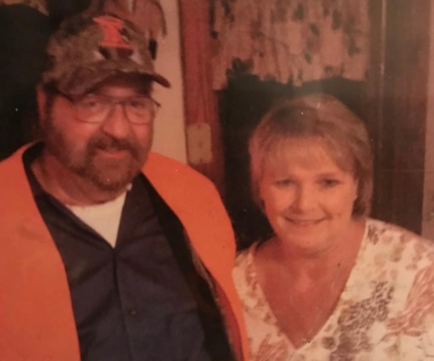 Gena Little's Instagram, Twitter & Facebook on IDCrawl