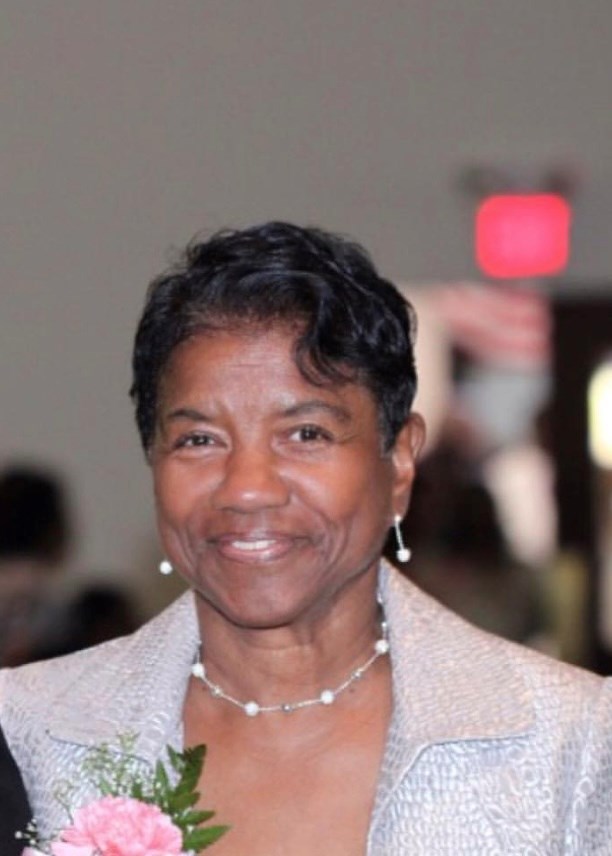 Ruth Redmond's Instagram, Twitter & Facebook on IDCrawl