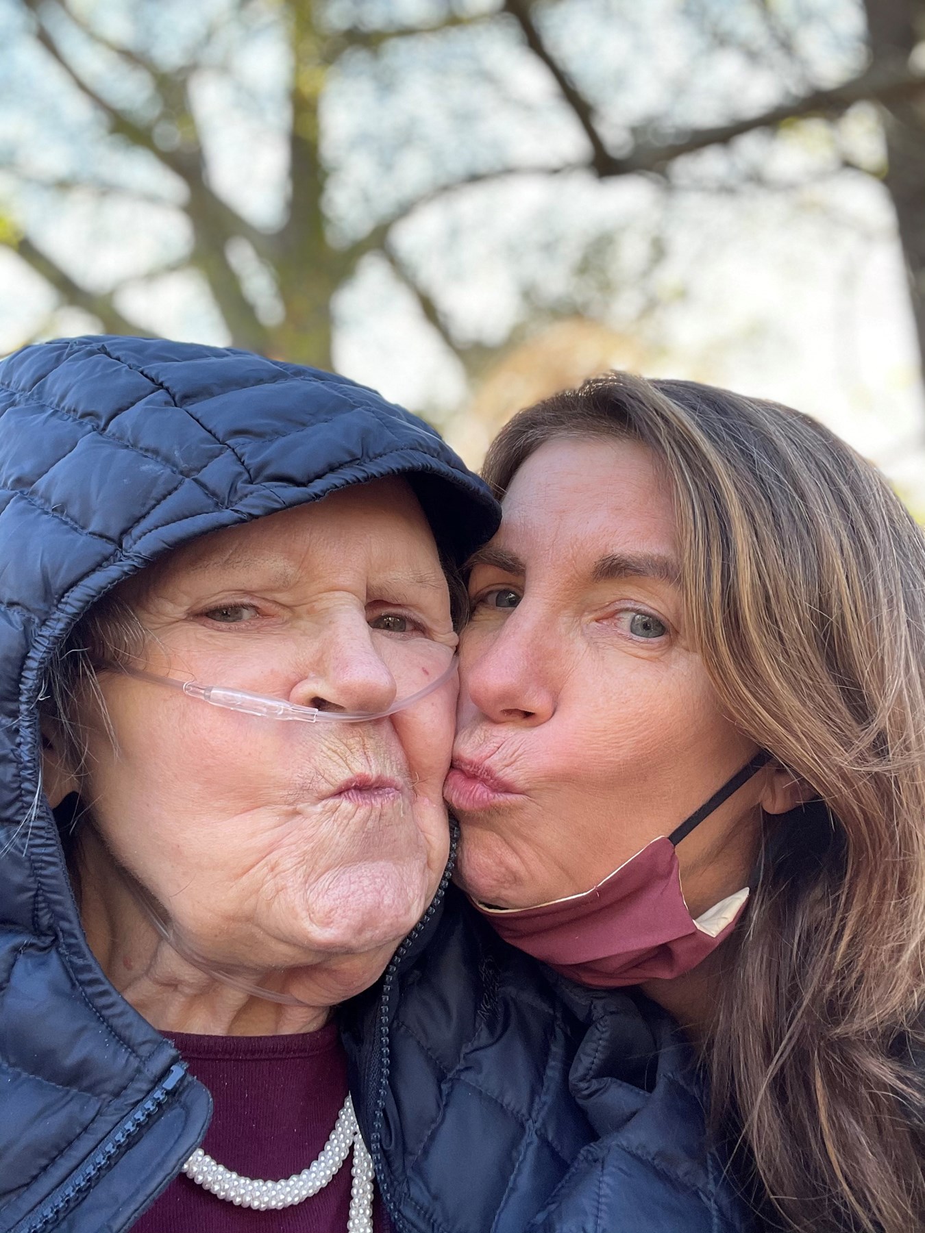 Gabrielle Roach's Instagram, Twitter & Facebook on IDCrawl