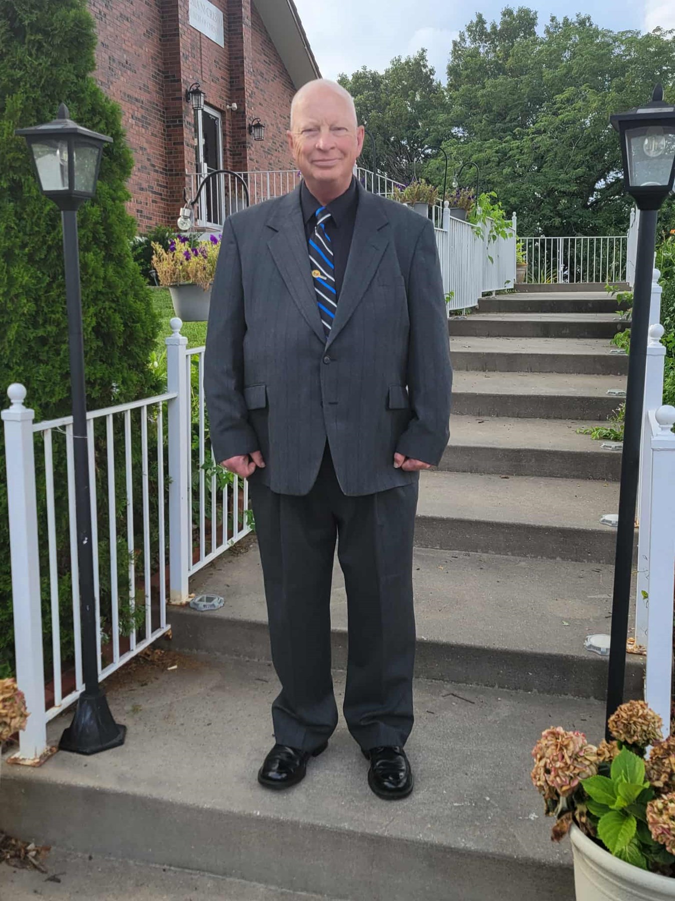 Wayne Dennis Obituary - Gladstone, MO