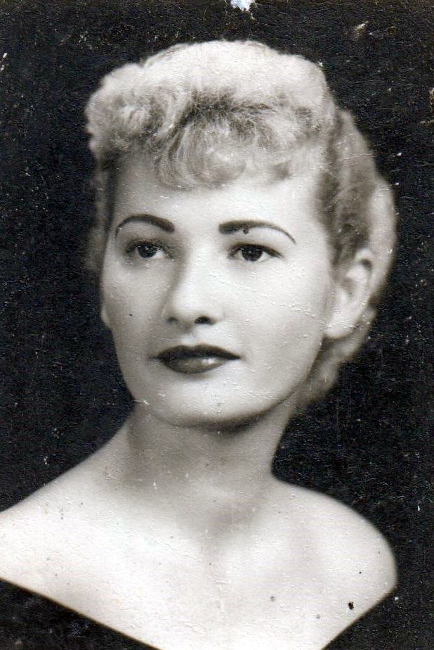 John Kneebone's Instagram, Twitter & Facebook on IDCrawl