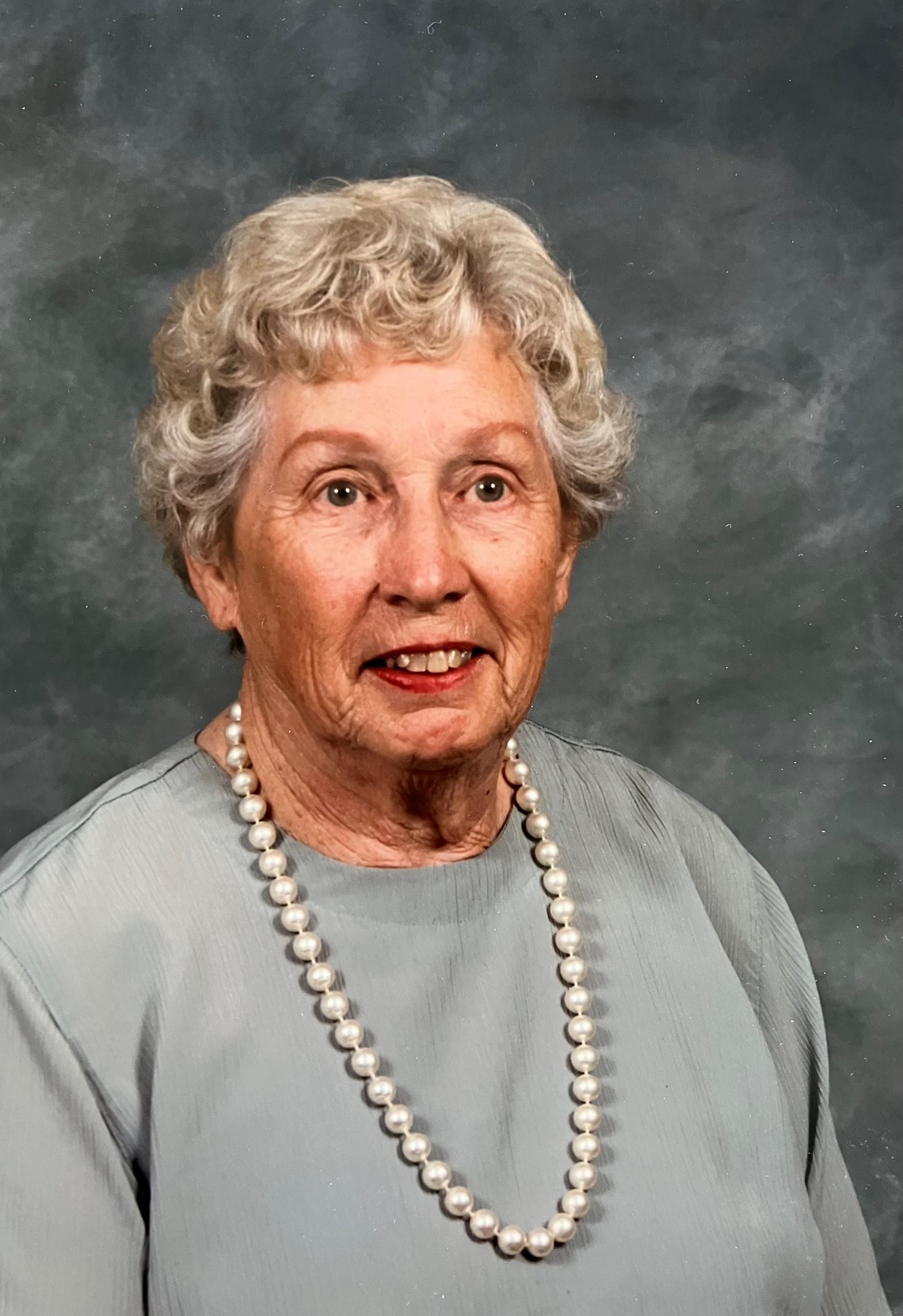 Jean Olive Elliot Obituary - Kelowna, BC