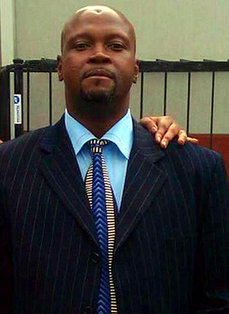 Mr. Kenneth Earl Roberson Sr. Obituary - Houston, TX Mr. Kenneth Earl Roberson Sr. Obituary - Houston, TX