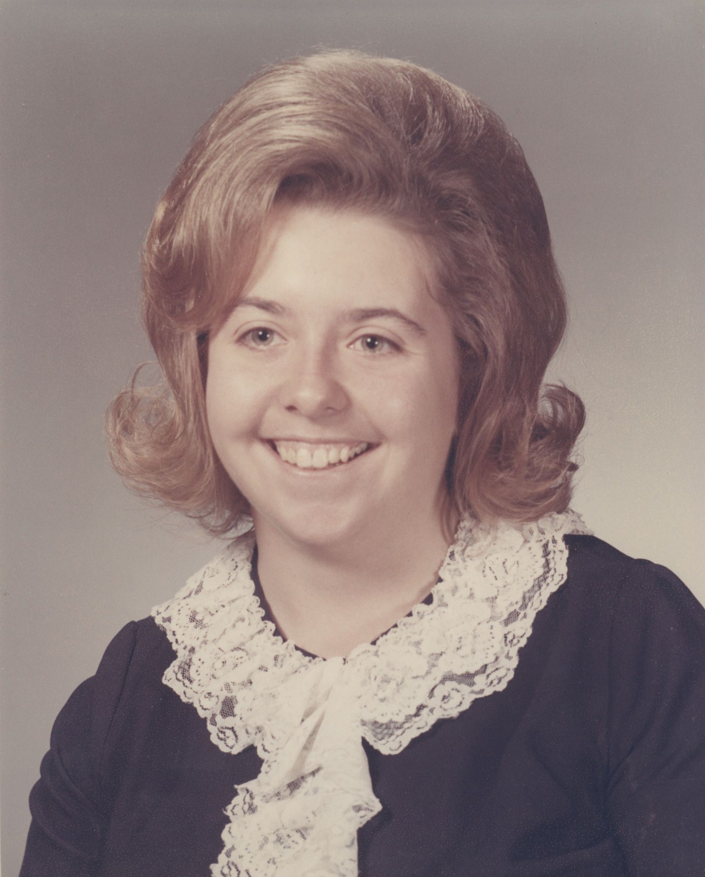 Debbie Martin's Instagram, Twitter & Facebook on IDCrawl