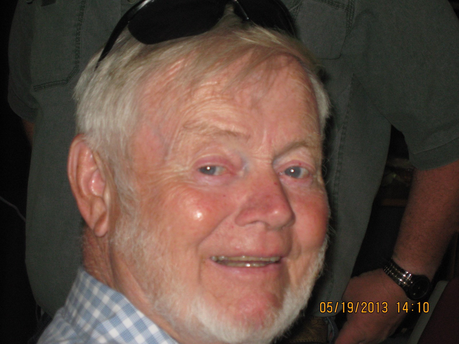 Julie Elsbury's Instagram, Twitter & Facebook on IDCrawl