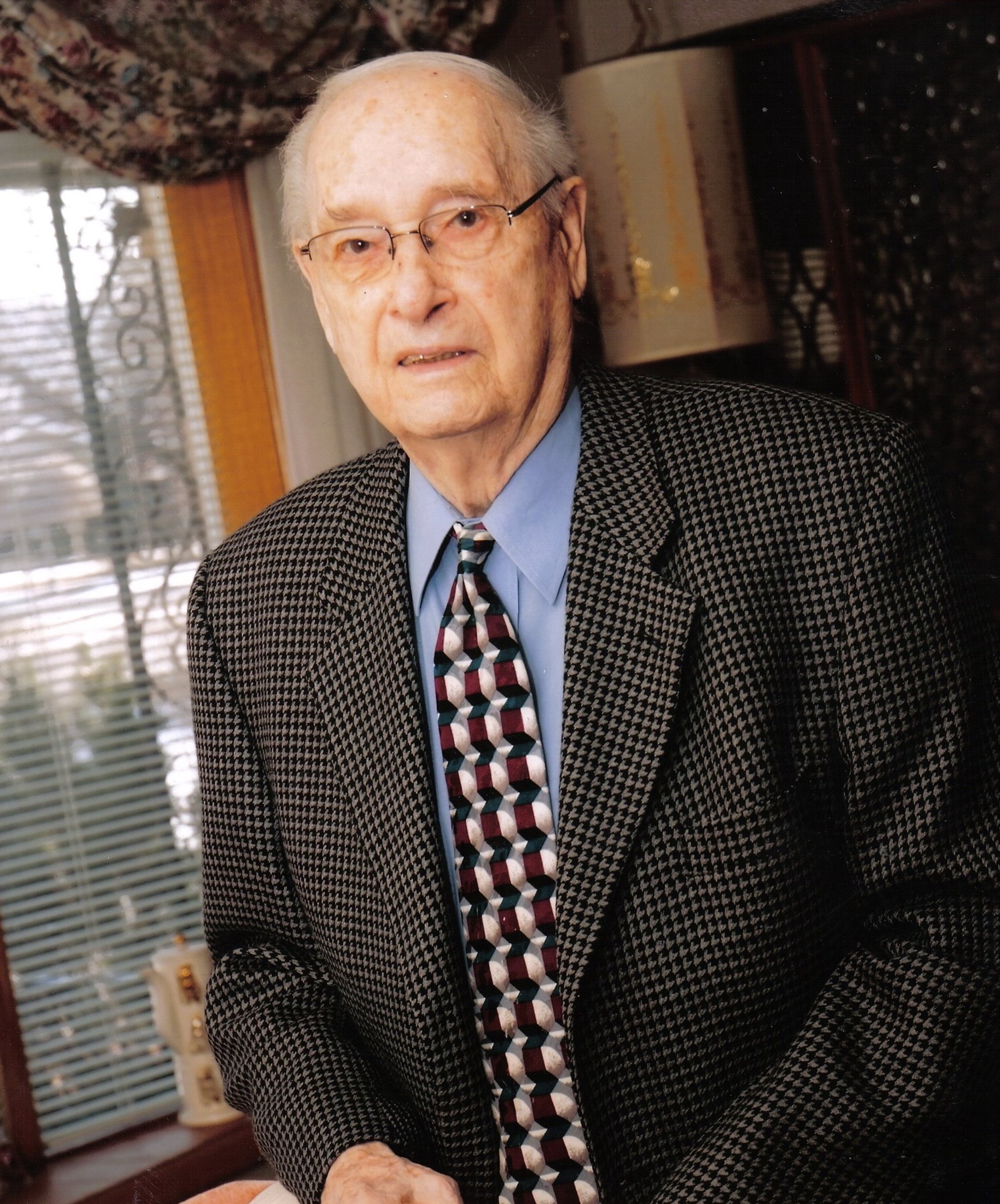 Mr. Purvis Emmerson Tapley Obituary - St. Catharines, ON