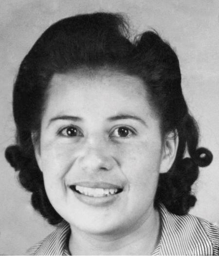 Vivian Jordan's Instagram, Twitter & Facebook on IDCrawl