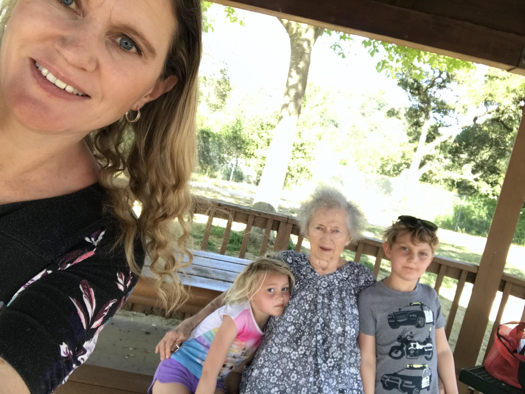 Cynthia Fowler's Instagram, Twitter & Facebook on IDCrawl