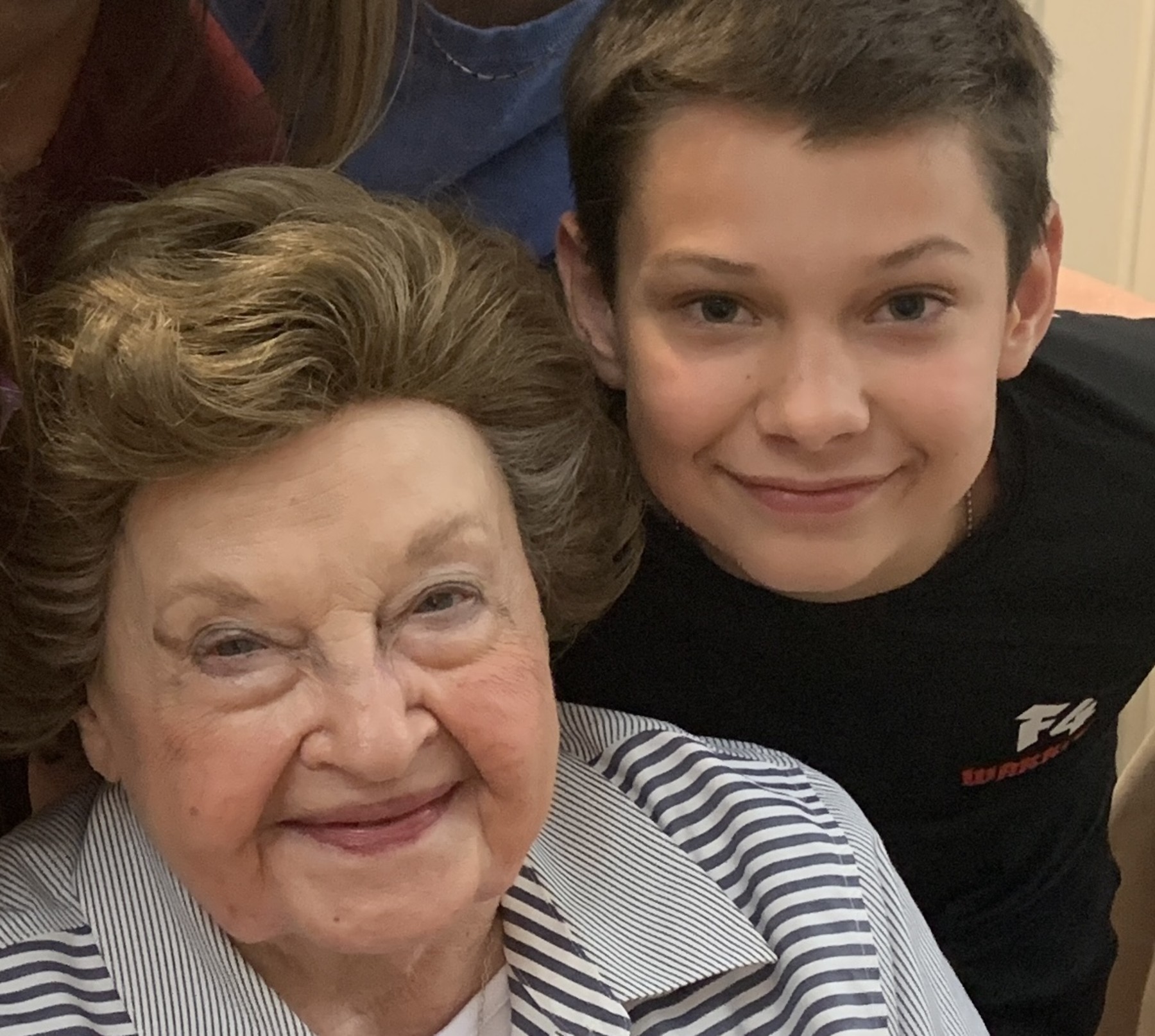 Vera Hendricks's Instagram, Twitter & Facebook on IDCrawl