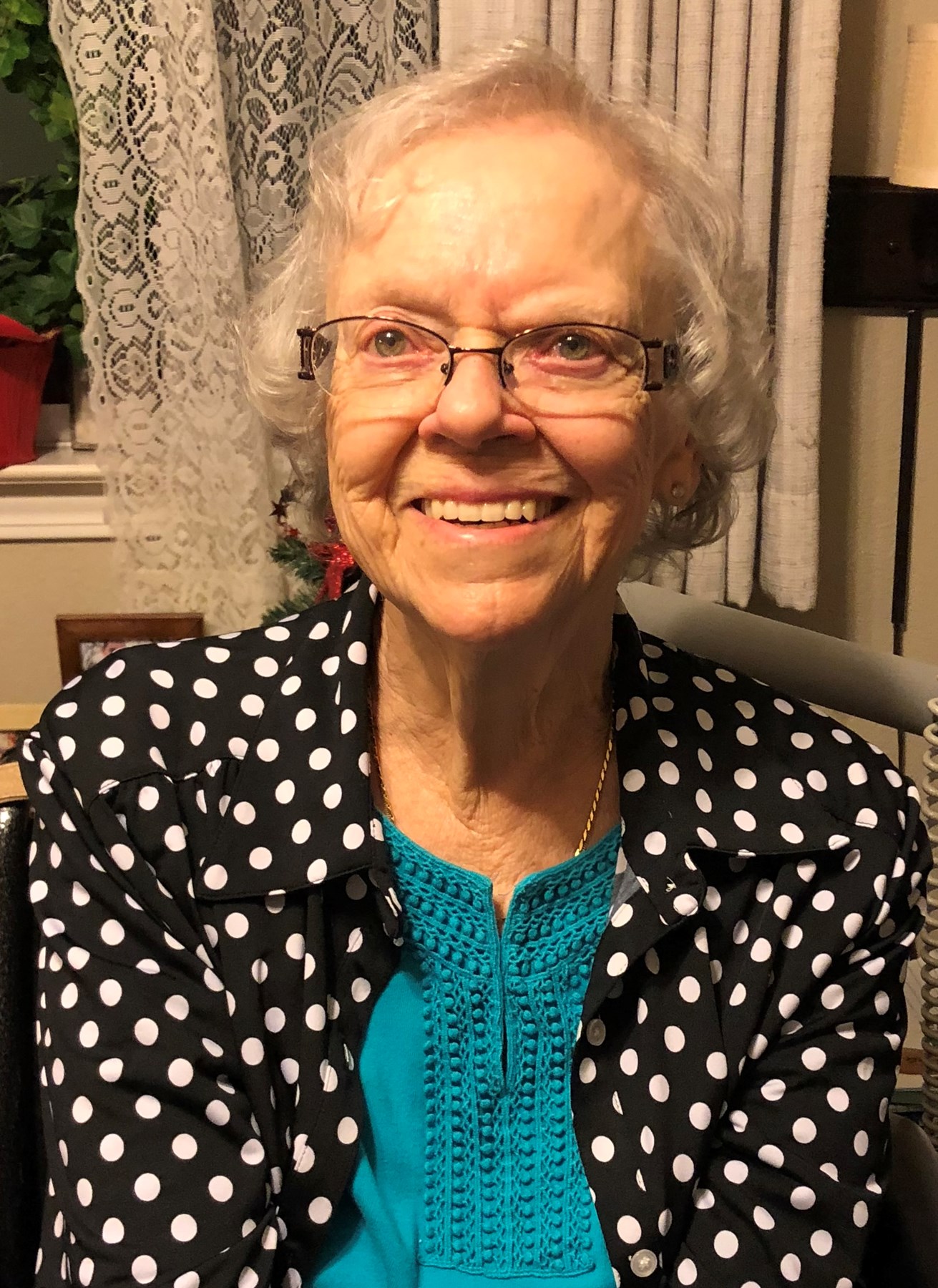 Kaye Lewis's Instagram, Twitter & Facebook on IDCrawl