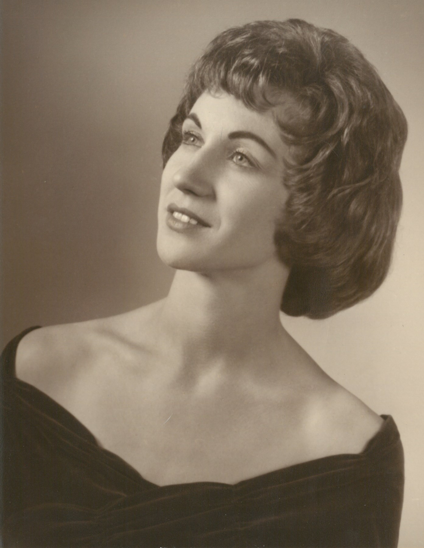 Renee Bowers's Instagram, Twitter & Facebook on IDCrawl