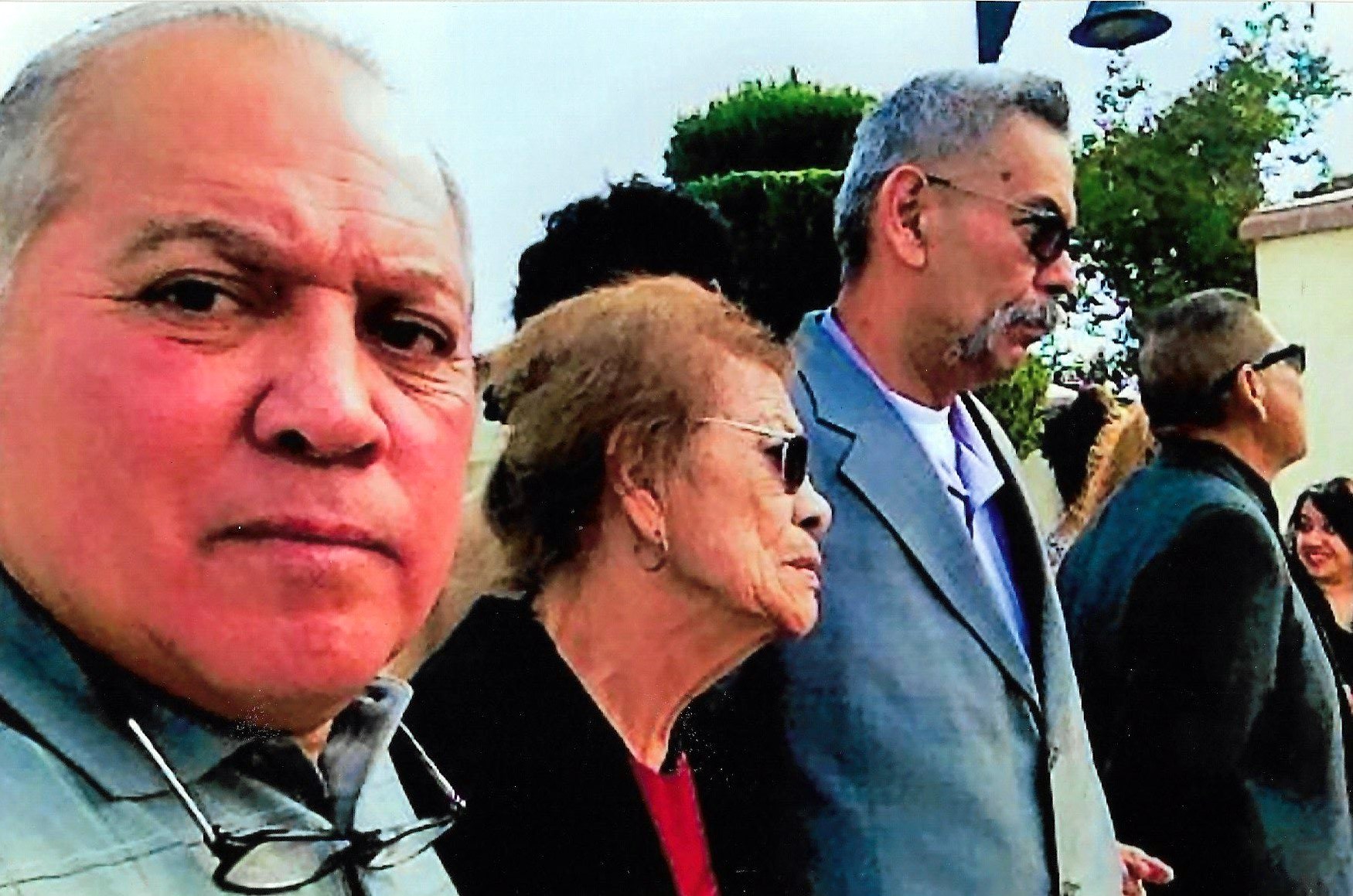 Helen Velasquez's Instagram, Twitter & Facebook on IDCrawl