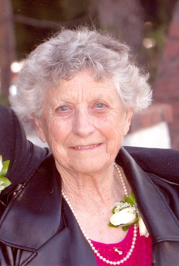 Genevieve Martin's Instagram, Twitter & Facebook on IDCrawl