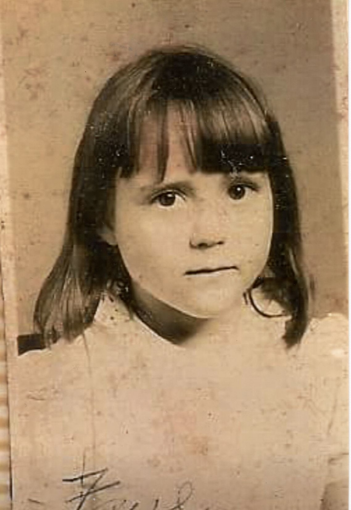 Vicki Priest's Instagram, Twitter & Facebook on IDCrawl