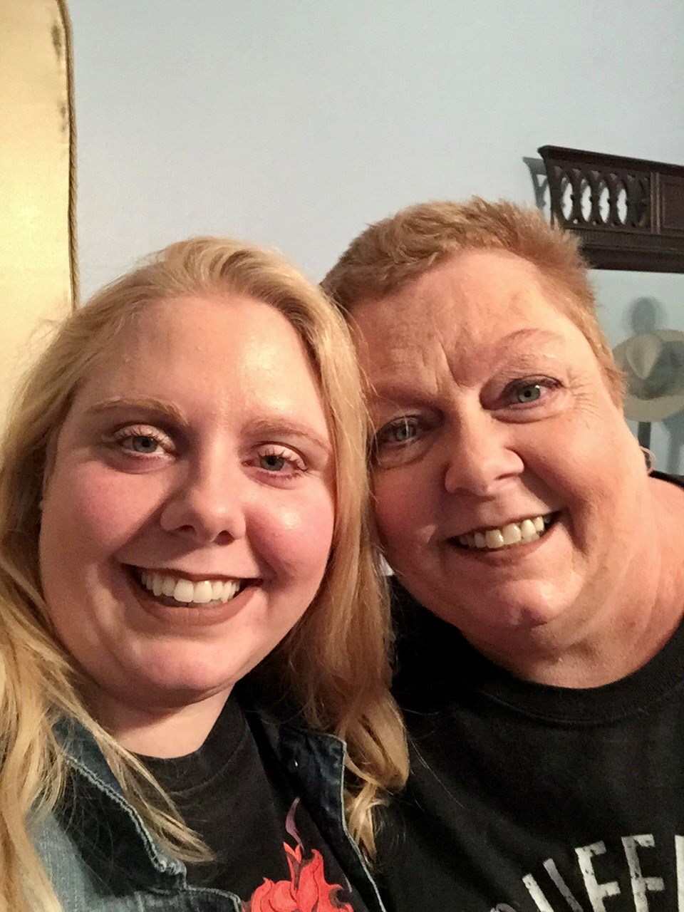 Deborah Gill's Instagram, Twitter & Facebook on IDCrawl