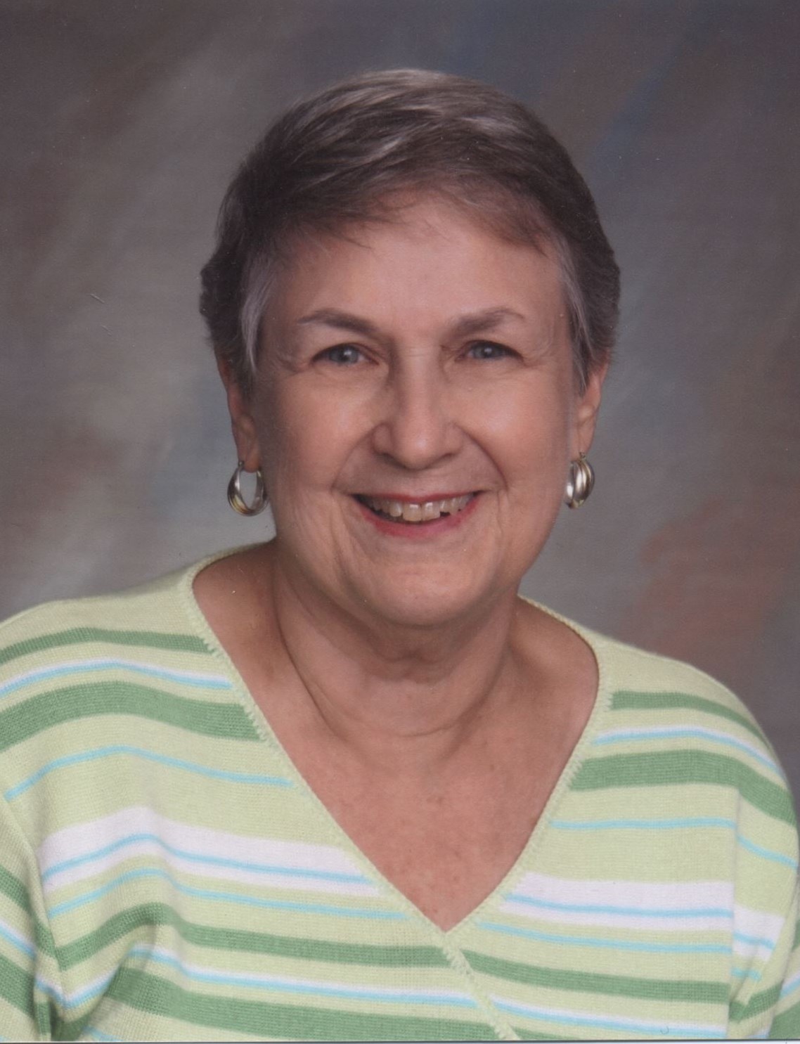 Julia Cox's Instagram, Twitter & Facebook on IDCrawl